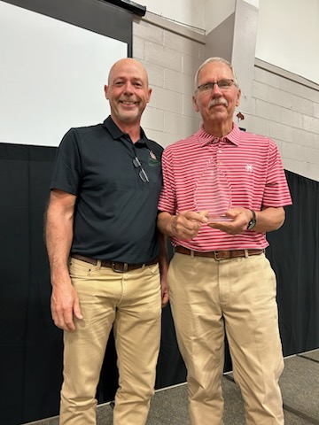 Stephen Decatur Award presented - WTRE Radio