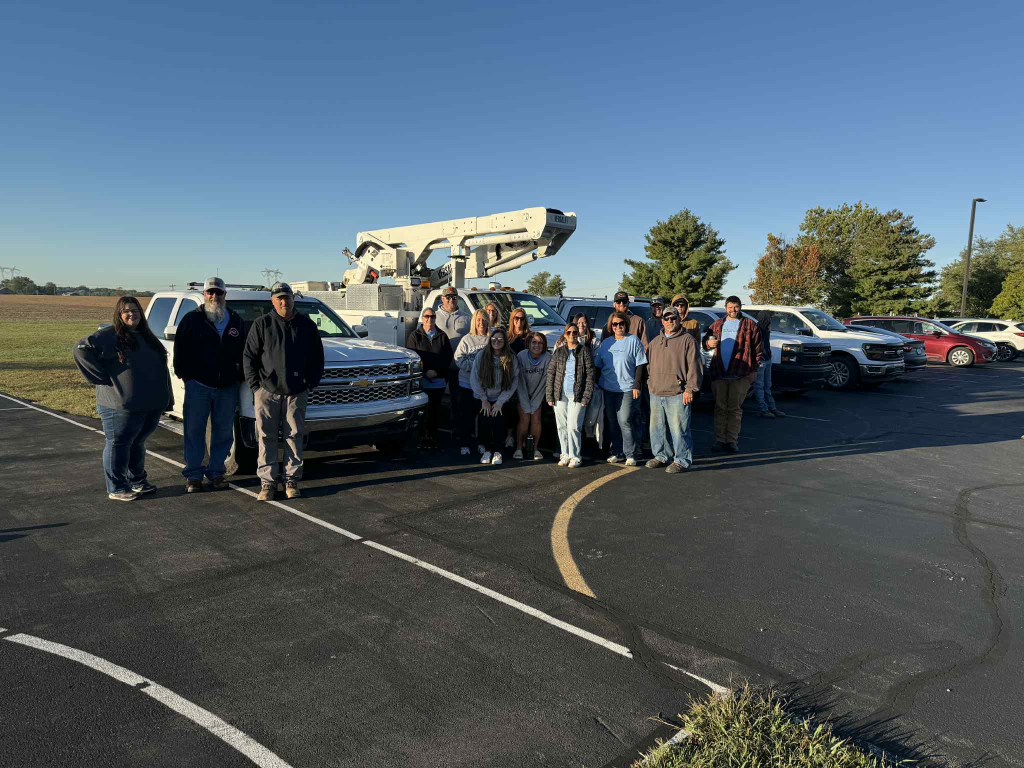 Decatur County REMC Employees Give Back During Annual Community Day - WTRE Radio